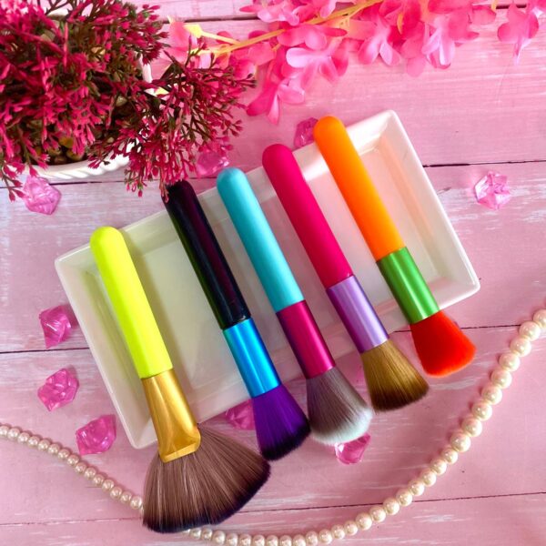 Brochas de Colores Kiss Beauty – Por Mayor ec